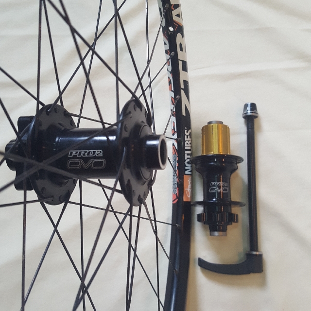 Hope Pro II Hubs (Front/Rear), Sports Equipment, Bicycles & Parts ...
