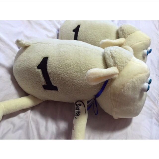 New Serta sheep, Hobbies & Toys, Toys & Games on Carousell
