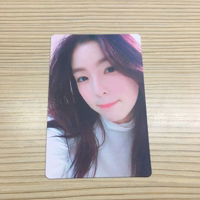 Red Velvet 3rd Anniversary Irene Photocard, Hobbies & Toys, Memorabilia ...