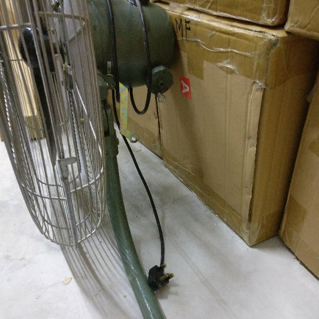 Used industrial fan 26" Wall mounted, TV & Home Appliances, Kitchen ...