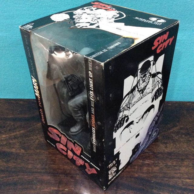 RARE McFarlane Toys Sin City Death Row MARV Deluxe Box Set, Hobbies ...
