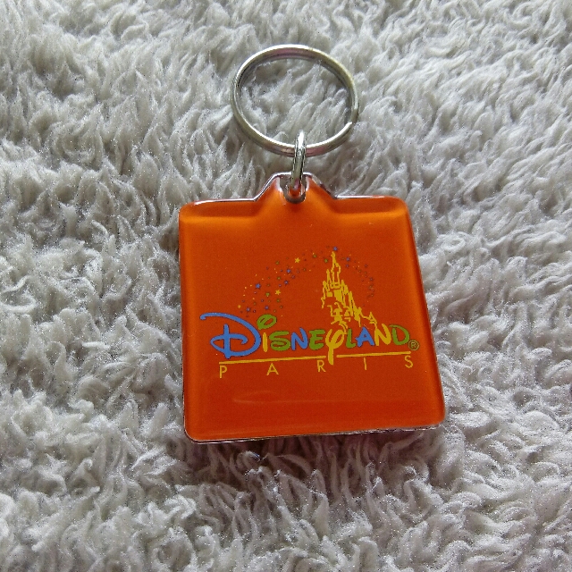New Unused Disneyland Euro Disney Paris Keychain #2, Everything Else ...