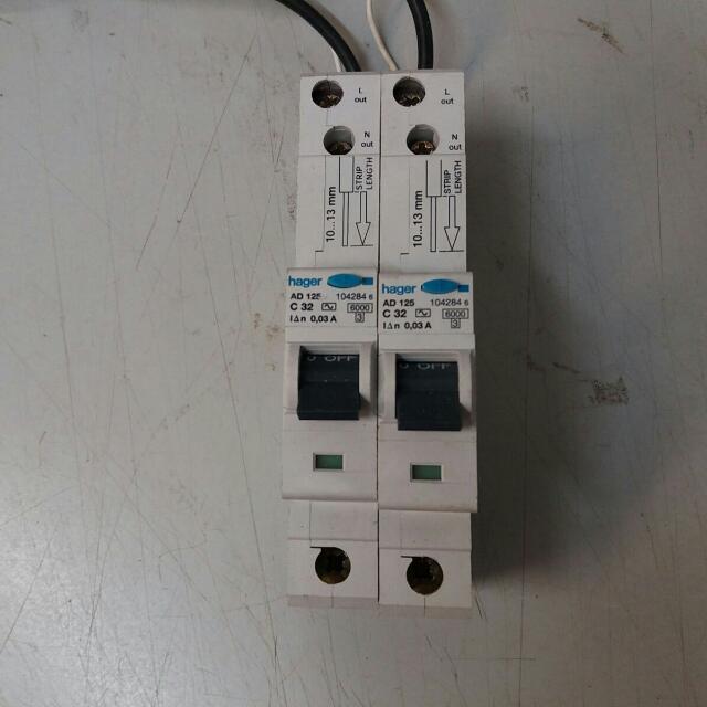 16A, 32A Hager 單相漏電斷路器, 家庭電器, 轉插器及插頭 - Carousell