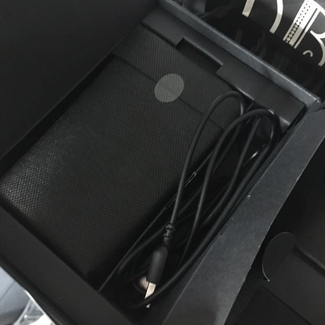 Sony NW-WM1Z Hi Res Walkman with Dignis Leather Case, Audio, Portable ...