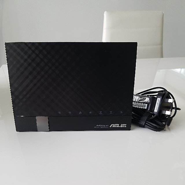 ASUS RT-AC56U Dual Band Gigabit Router, Computers & Tech, Laptops ...