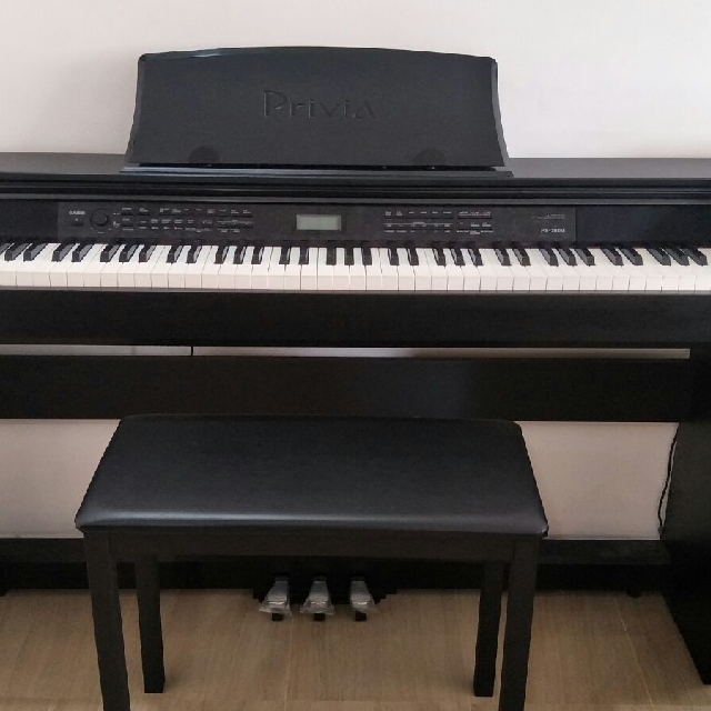 Casio Privia electronic piano, Music & Media, Music Instruments on ...