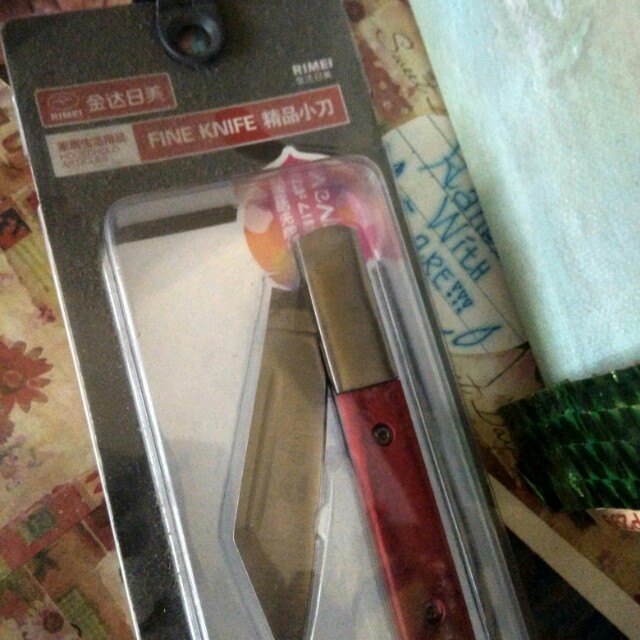 SHARP KNIFE, Everything Else, Looking For on Carousell