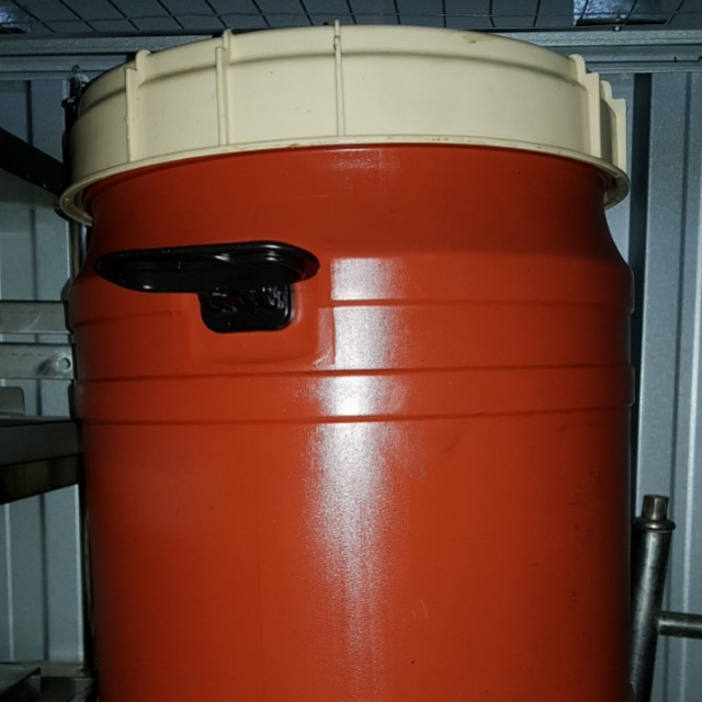 Thermal bucket, TV & Home Appliances, Kitchen Appliances, Water ...