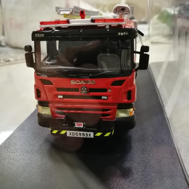 1/43 limited edition SCDF Pump ladder, Hobbies & Toys, Toys & Games on ...