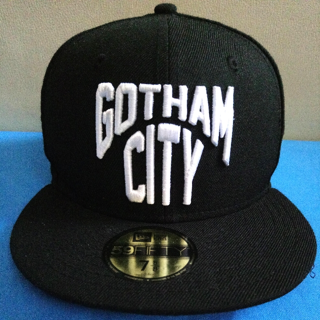 NEW ERA X DC COMICS GOTHAM CITY 59FIFTY Fitted Cap 7 5/8 (60. 6 cm ...