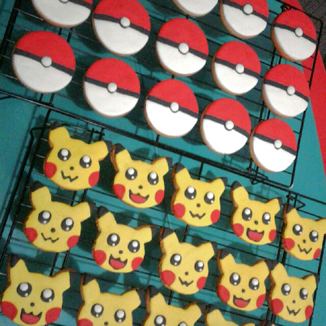 Pokemon Ball Cookies, Food & Drinks, Homemade Bakes on Carousell