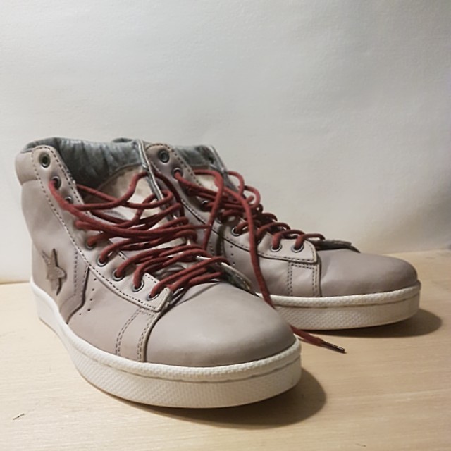 Authrntic Converse leather high cut shoe, Men's Fashion, Footwear ...