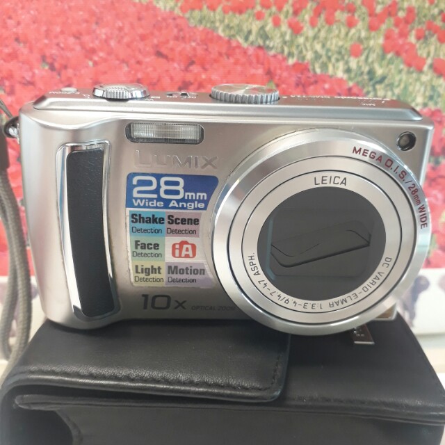 Panasonic Lumix camera, Photography, Cameras on Carousell