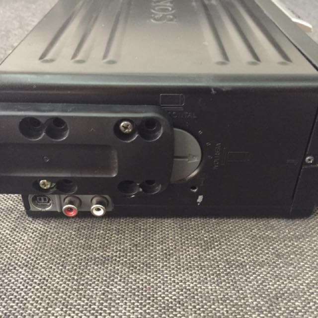 Sony 10 Disc CD Changer, Car Accessories on Carousell
