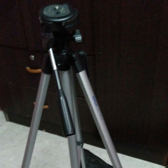 Basic Tripod, Photography, Photography Accessories, Tripods & Monopods ...