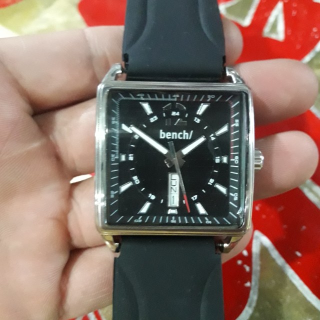 BENCH WATCH, Men's Fashion, Watches & Accessories, Watches on Carousell