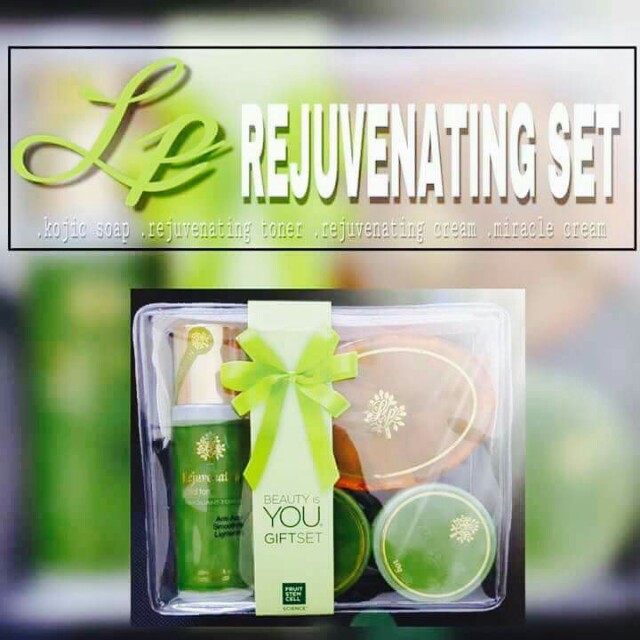 LE PURE Organic Rejuvenating Set, Beauty & Personal Care, Face, Face ...