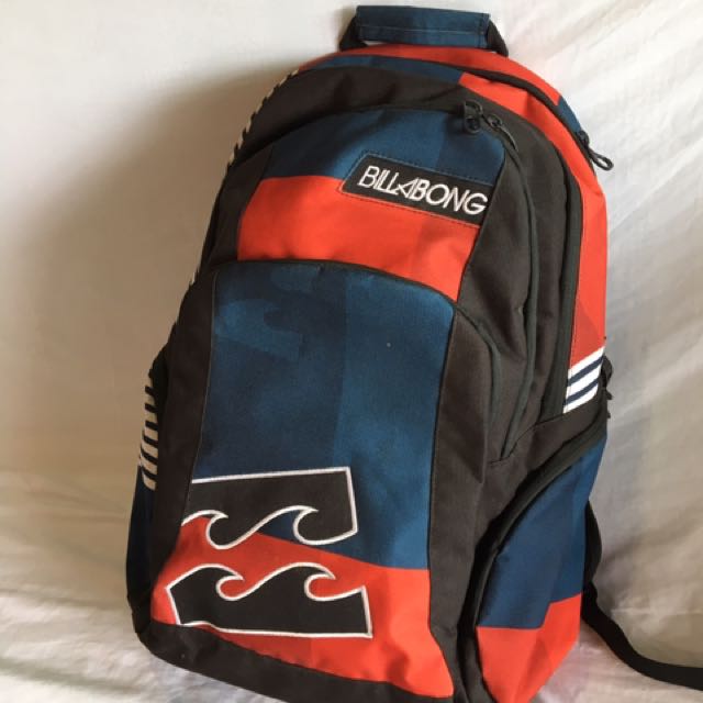 Billabong laptop backpack, Men's Fashion, Bags, Backpacks on Carousell