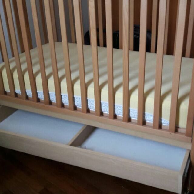 Pali Italy Made Baby Cot, Babies & Kids, Baby Nursery & Kids Furniture ...