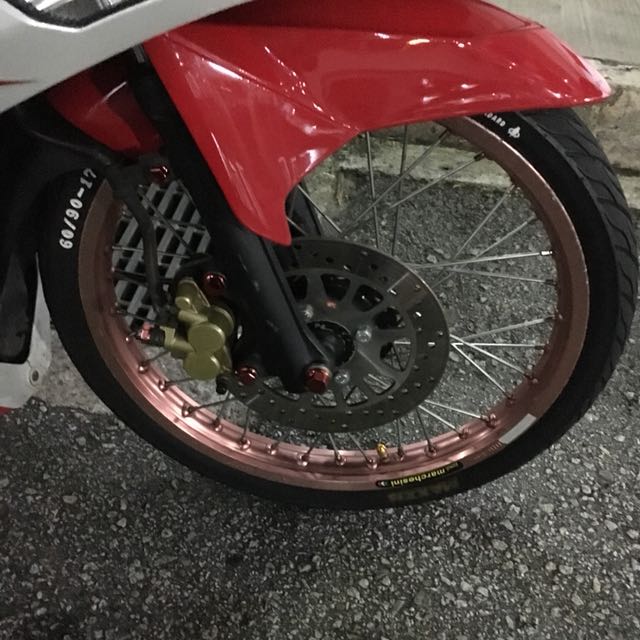 did japan rare pink spoke rim for x1r / 125z, Motorcycles, Motorcycle ...