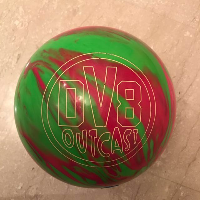 DV8 Outcast Hook Bowling Ball , Sports Equipment, Sports & Games ...