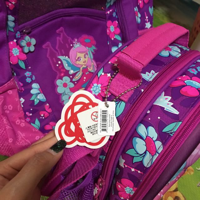 Brand new smiggle set, Babies & Kids, Babies & Kids Fashion on Carousell