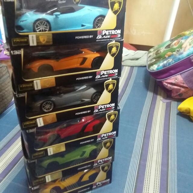 Petron Toy Car Collection, Hobbies & Toys, Toys & Games on Carousell