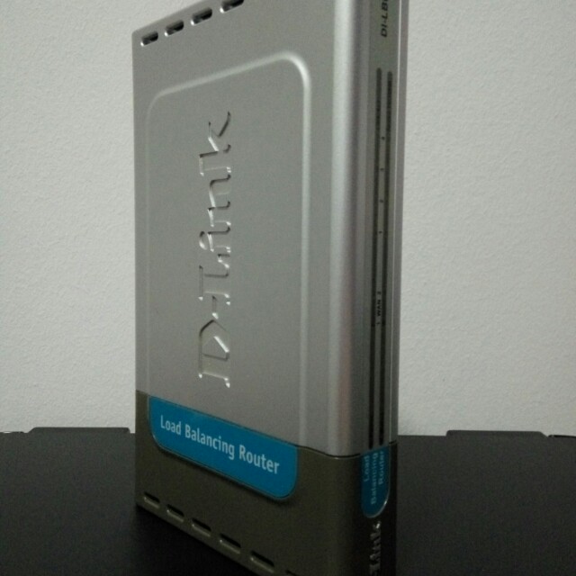 Demo Set D-Link DI-LB604 4-port Load Balancing Router, Computers & Tech ...