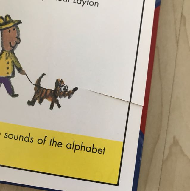 Ladybird Reading Phonics Alphapets (Book 1), Hobbies & Toys, Books ...