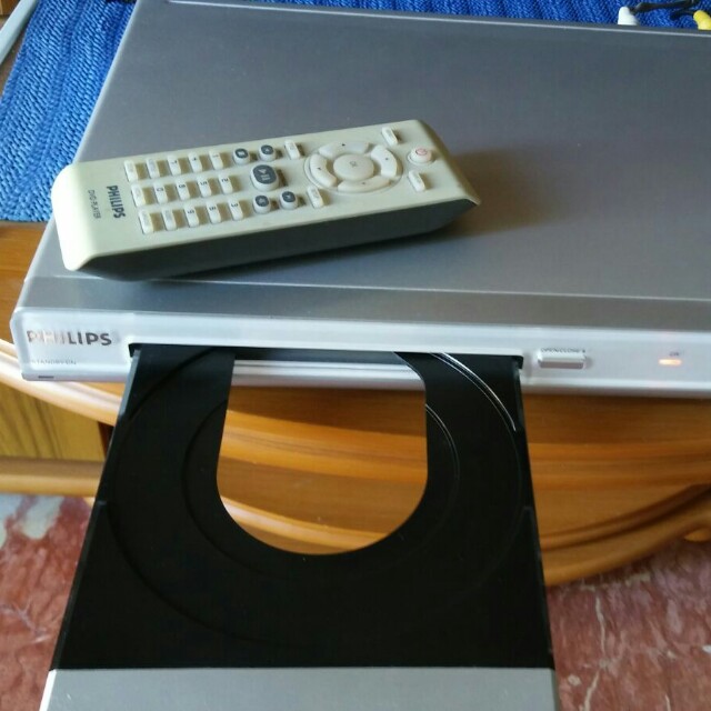 Philips Dvd Player, TV & Home Appliances, TV & Entertainment ...