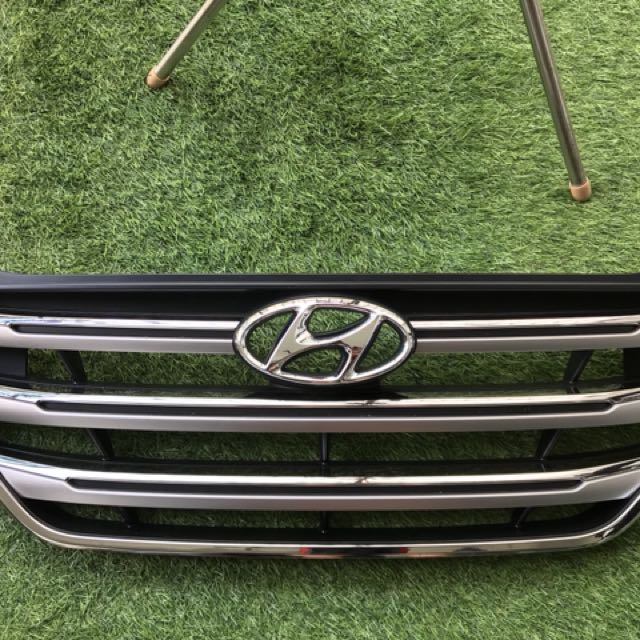 Hyundai Tucson 17 original grill, Car Accessories, Accessories on Carousell