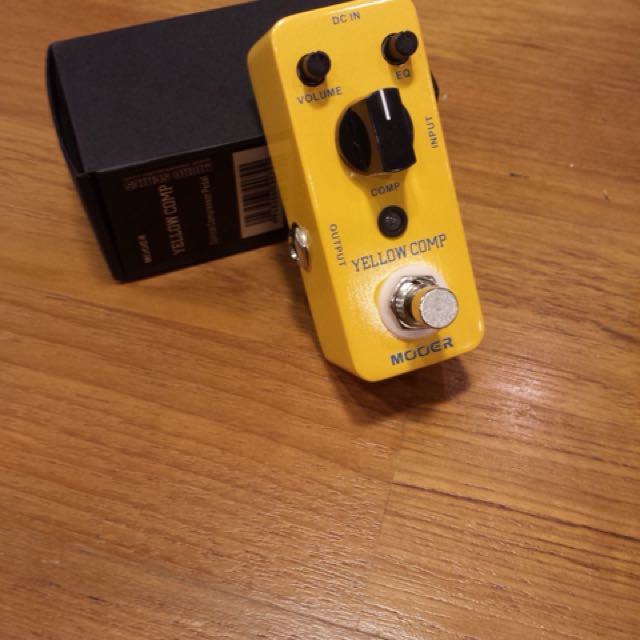 Mooer Yellow Compressor, Music & Media, Music Accessories on Carousell