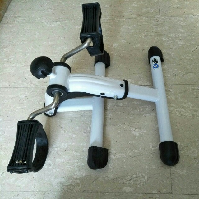 Portable Pedal Exercise, Sports Equipment, Exercise & Fitness, Cardio ...