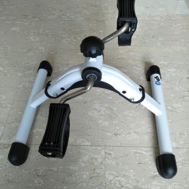 Portable Pedal Exercise, Sports Equipment, Exercise & Fitness, Cardio ...