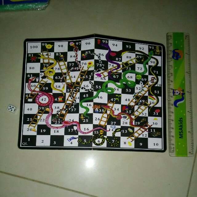 Miniature snake and ladders travel pack board game, Hobbies & Toys ...