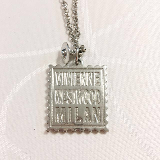Vivienne Westwood Limited Edition Stamp Pendant - Milan #150, 女裝, 飾物及配件 ...