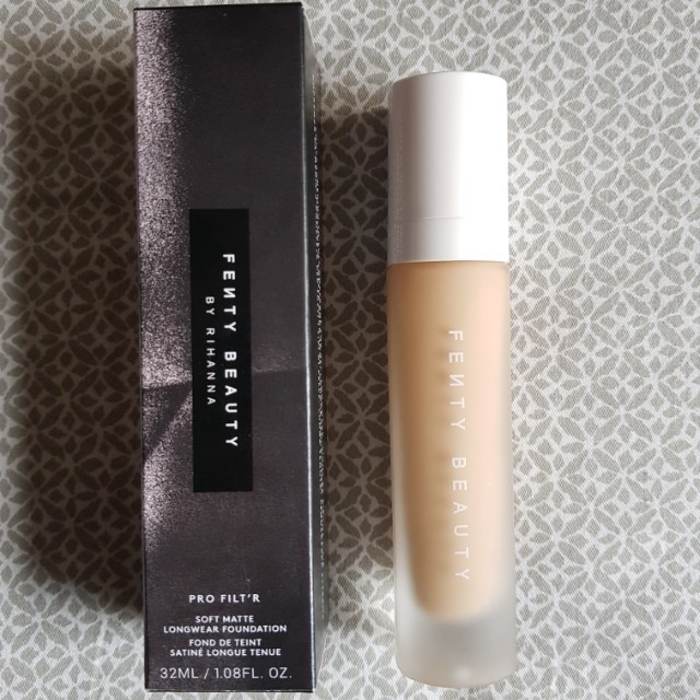 AUTHENTIC Fenty Pro Filt'r Foundation - Shade 260, Beauty & Personal ...