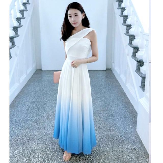 Bernard Ombre White/Sea blue Toga, Women's Fashion, Tops, Sleeveless on ...