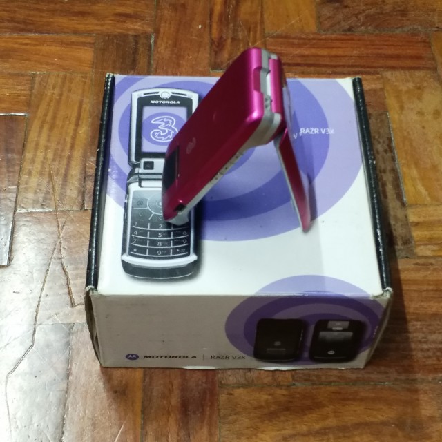 motorola razr v3x hot pink, Mobile Phones & Gadgets, Mobile Phones ...