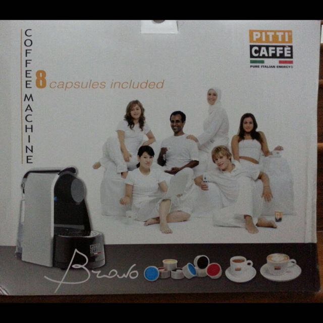 Pitti Caffe Coffee Machine (white), TV & Home Appliances, Kitchen ...