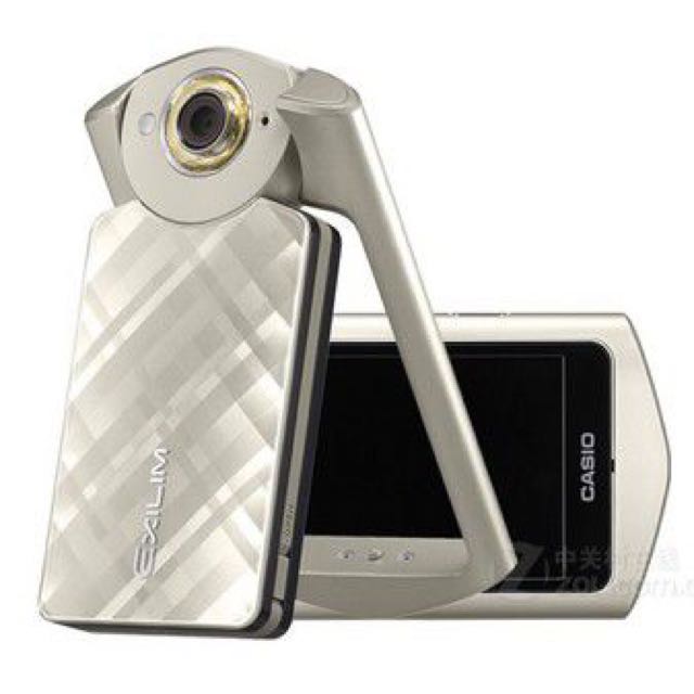 Casio TR50 gold color, like new, full box., Luxury, Accessories on ...