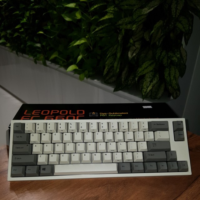 Leopold FC660C Keyboard with legendary Topre key switches, Computers ...