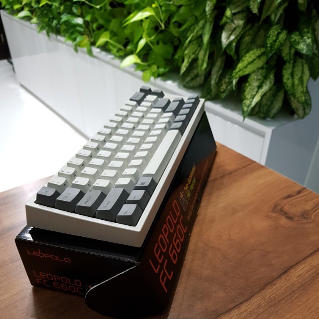 Leopold FC660C Keyboard with legendary Topre key switches, Computers ...