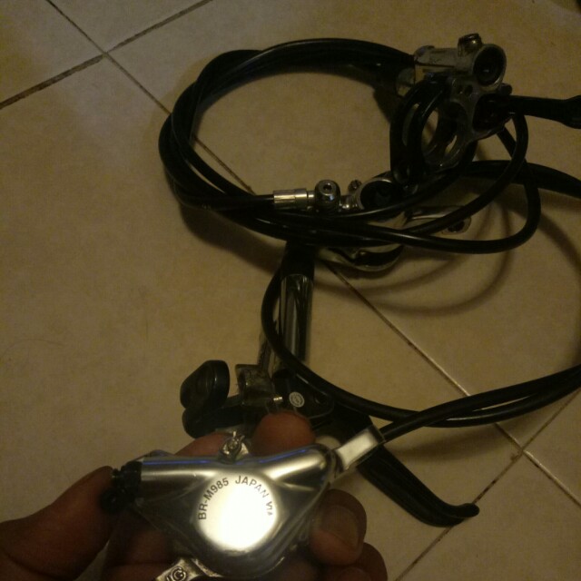 Shimano XTR M985 hydraulic brakes, Sports Equipment, Bicycles & Parts ...