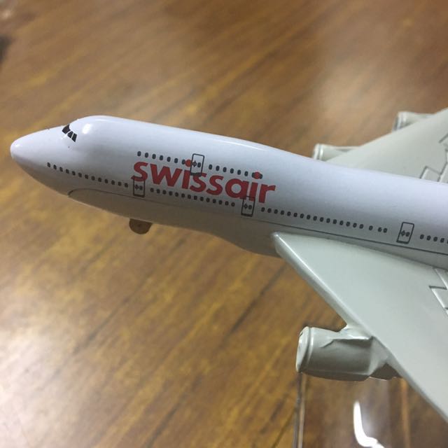 Swiss Air B747 Plane Model, Hobbies & Toys, Memorabilia & Collectibles ...