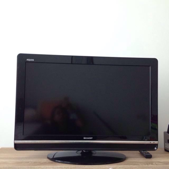 SHARP AQUOS 32 inch TV, TV & Home Appliances, TV & Entertainment, TV on ...