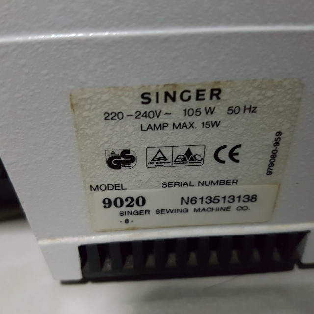 Singer 9020 model Sewing Machine, Vintage & Collectibles on Carousell