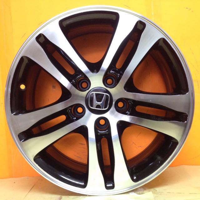 SPORT RIM 17inch HONDA CRV ORIGINAL RIM, Auto Accessories on Carousell