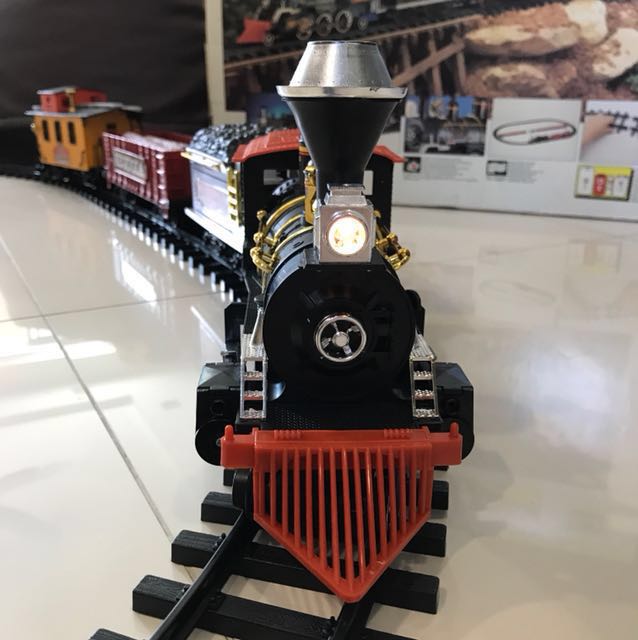 Vintage New Bright Timber Wolf Train Set, Hobbies & Toys, Toys & Games ...