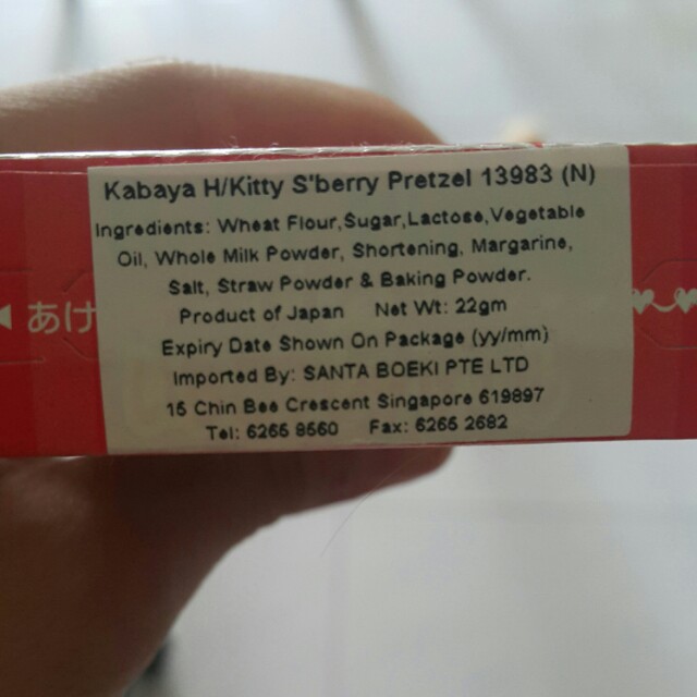 Kabaya Strawberry Pretzel Sticks-Hello Kitty Edition, Food & Drinks, Chilled & Frozen Food on ...